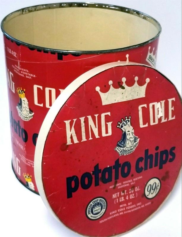 Some vintage potato crisp tins – Museum of Crisps